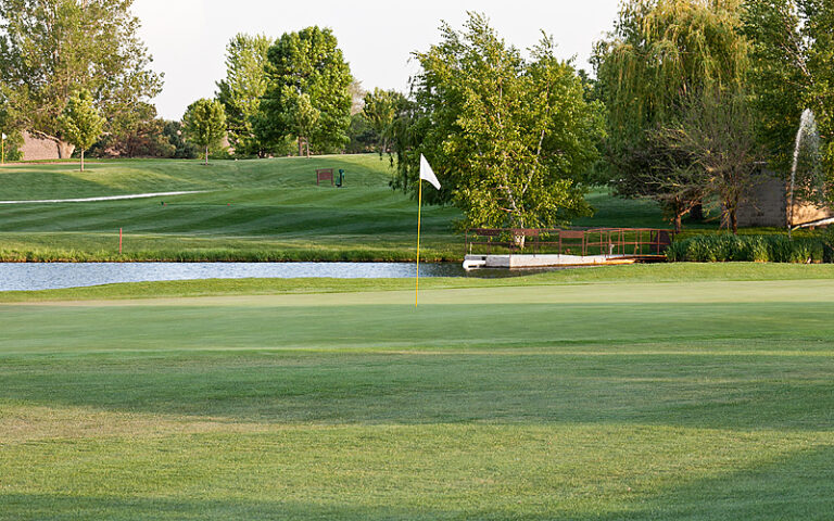 Course – Three Elms Golf